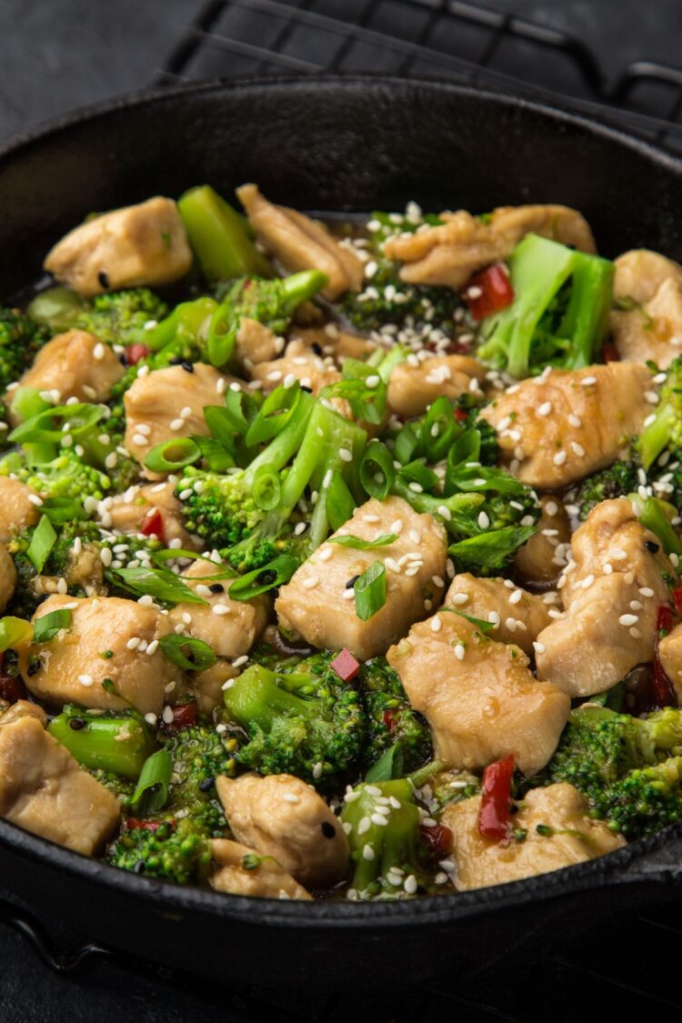 21 Weight Watchers Chicken Stir-Fry Recipes - Nesting Lane