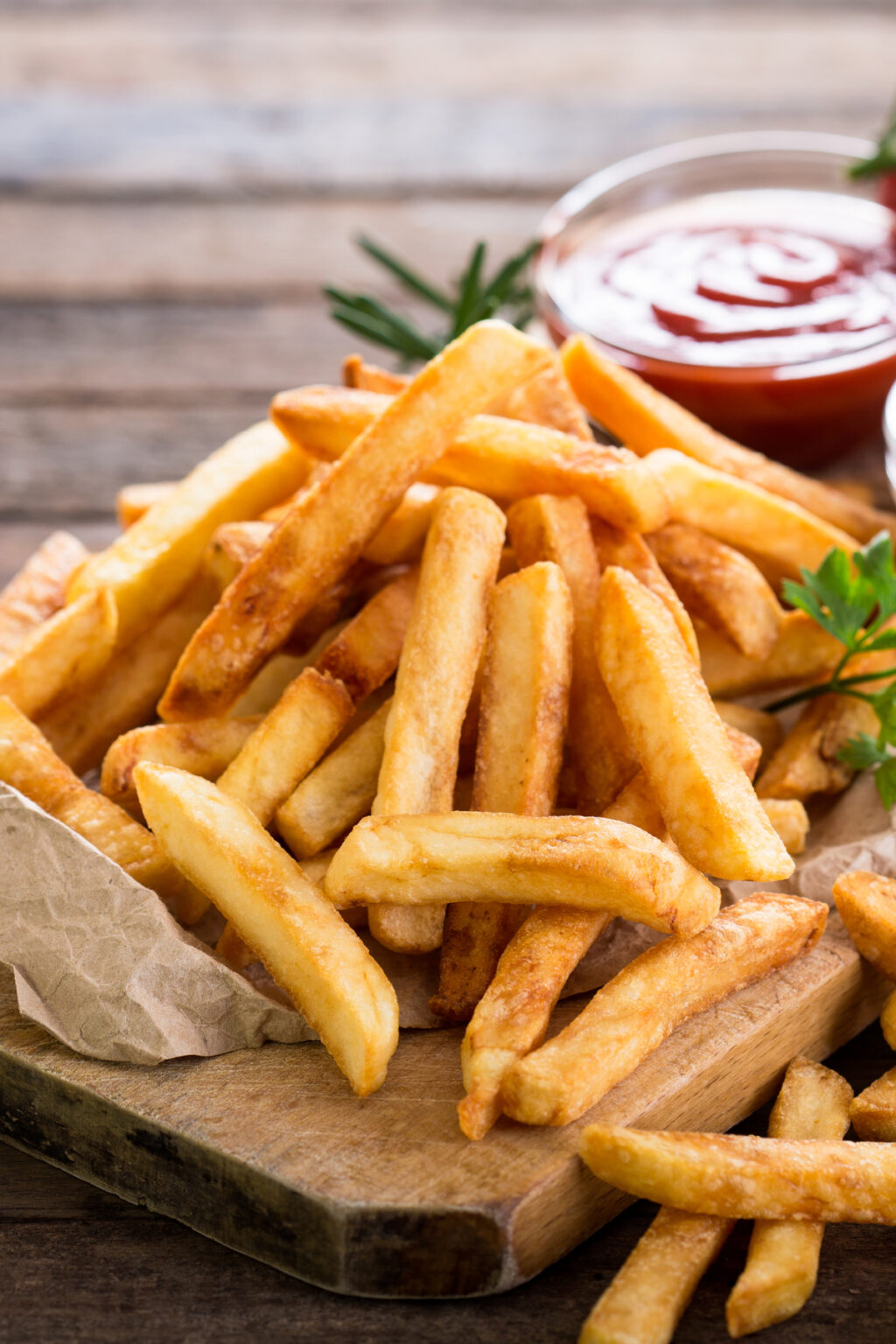 Weight Watchers Baked Garlic & Herb Fries - Nesting Lane