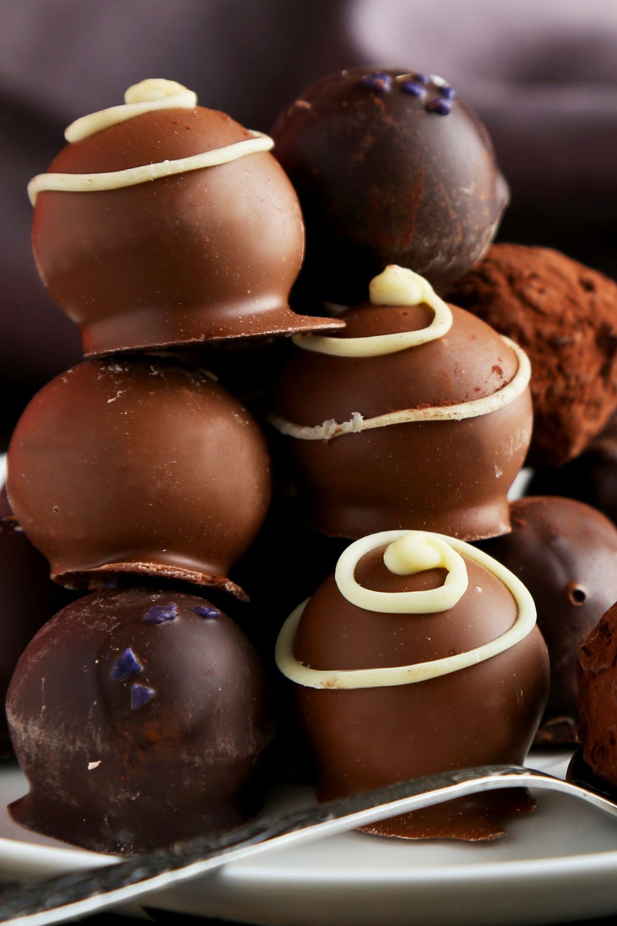 No Bake Chocolate Cream Cheese Truffles - Nesting Lane